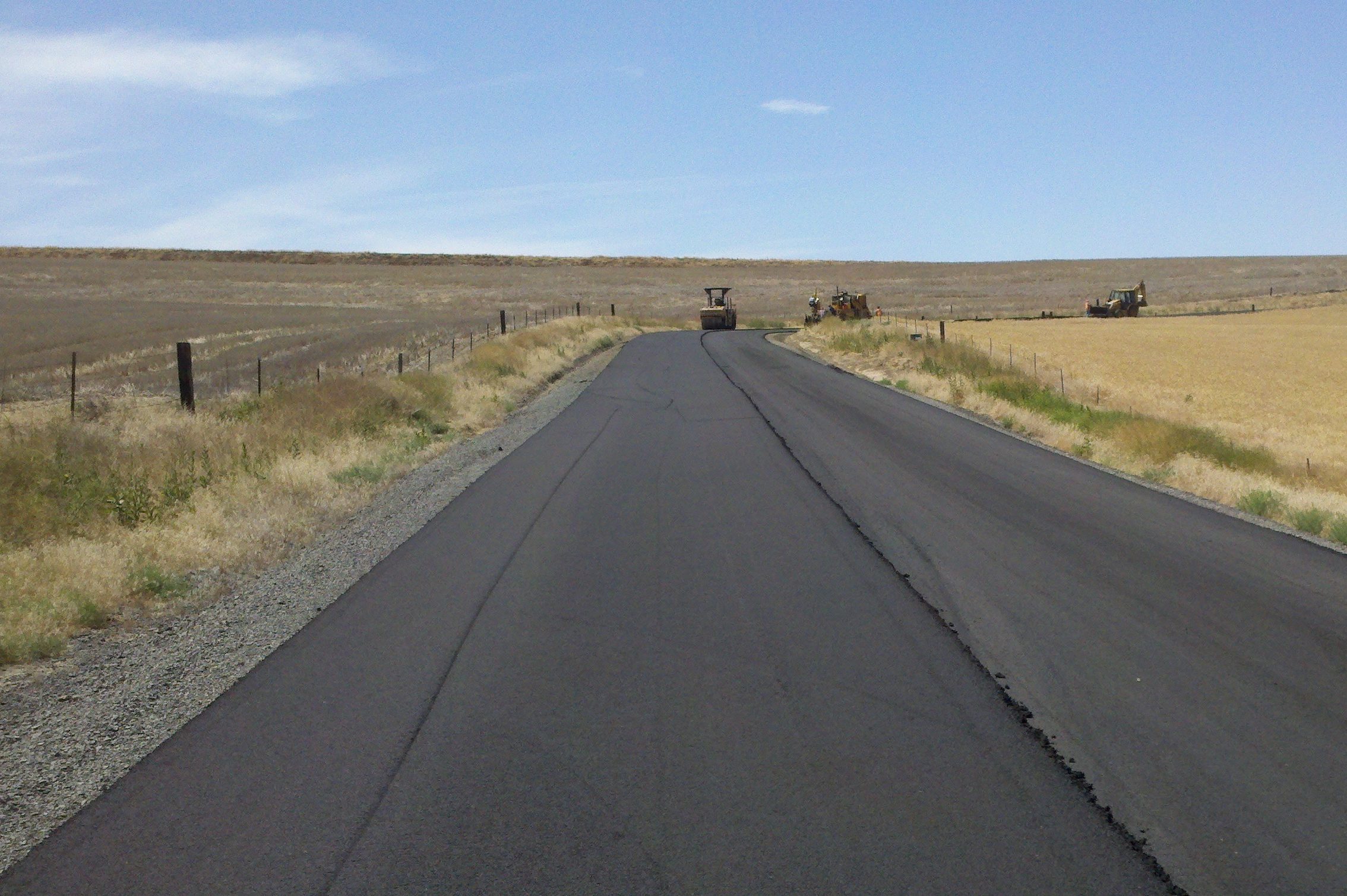 EnviRoad®, LLC | Earthbind® vs. Asphalt Cutbacks for Dust Control and ...